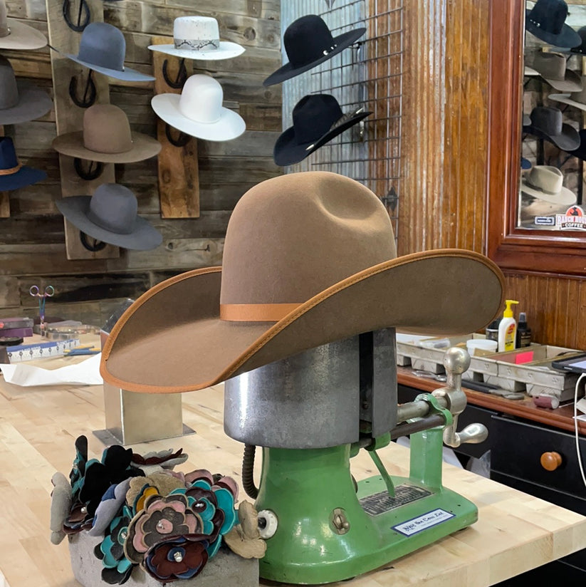 Rodeo King 7X 4 1/2" Brim | Tan Belly – The Cow Lot